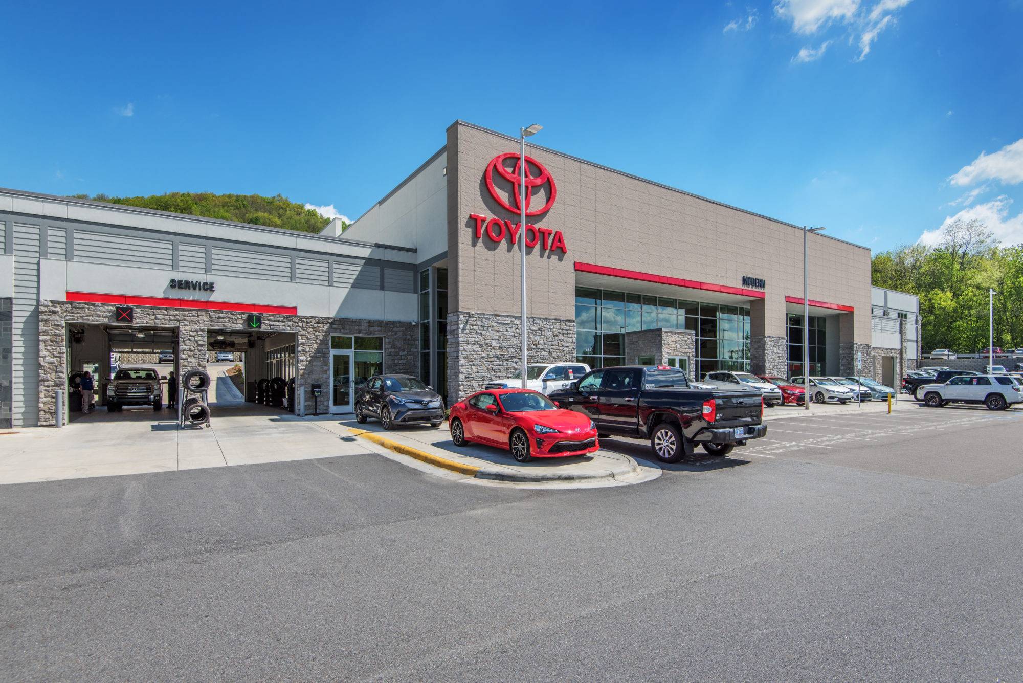 Modern Toyota Subaru | Projects | Choate Construction